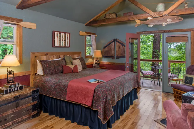 Eureka Sunset Cabins