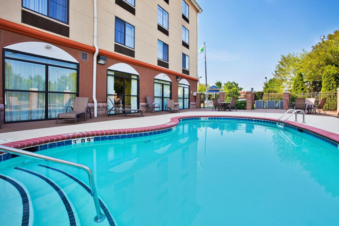 Holiday Inn Express Hotel & Suites Charlotte-Concord-I-85, an IHG Hotel