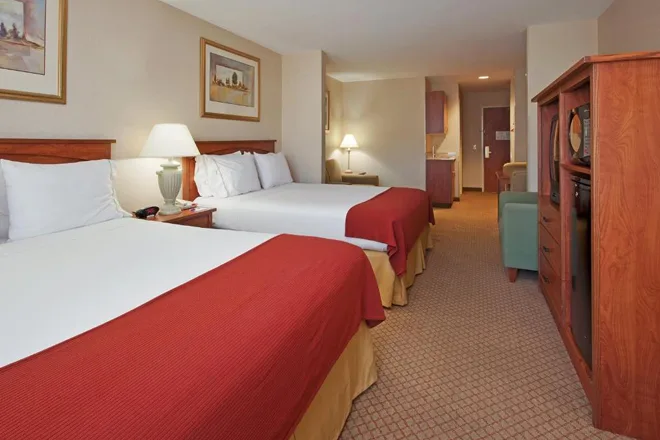 Holiday Inn Express & Suites Carson City