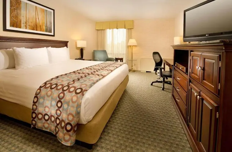 Hotel Lotus Kansas City Stadium