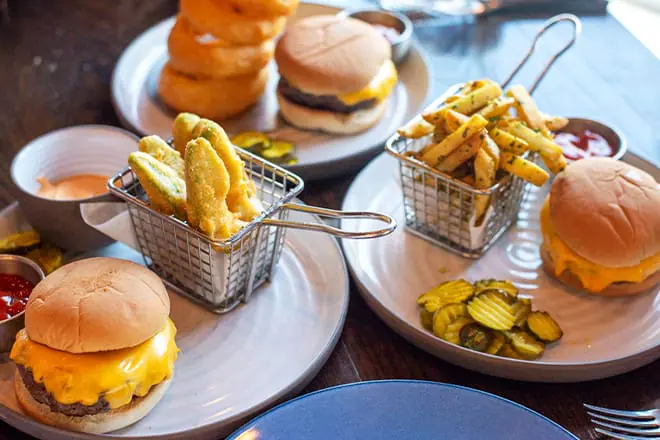 Knife Burger