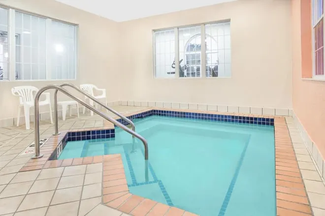 Microtel Inn & Suites