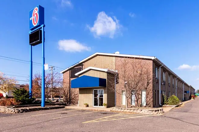 Motel 6 Eau Claire, WI