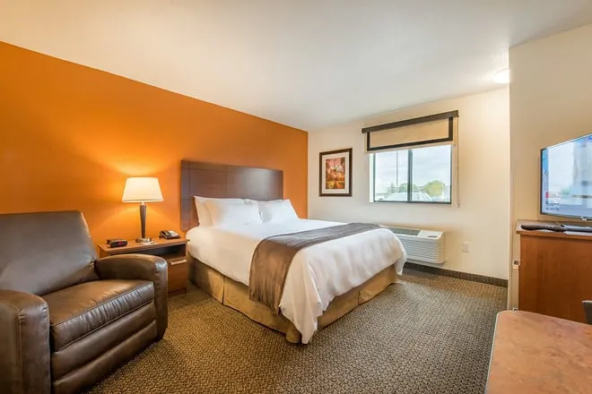My Place Hotel - Brookings, SD