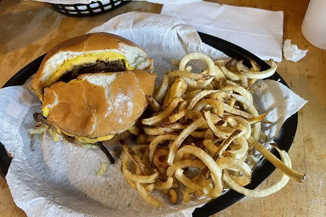 Nic's Grill