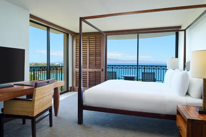 Royal Lahaina Resort & Bungalows