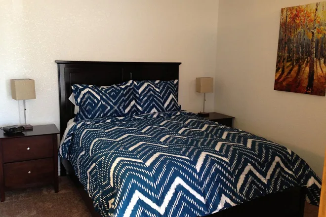 Shangri-La River Suites Motel
