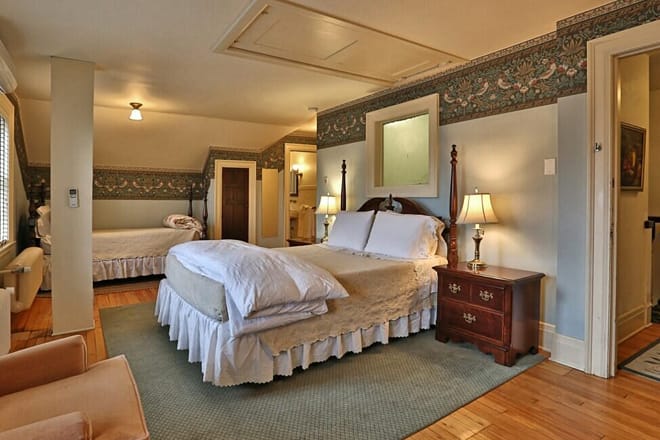 Stone Chalet Bed and Breakfast Inn and Event Center