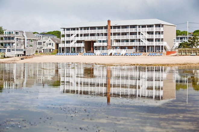 Surfside Hotel and Suites