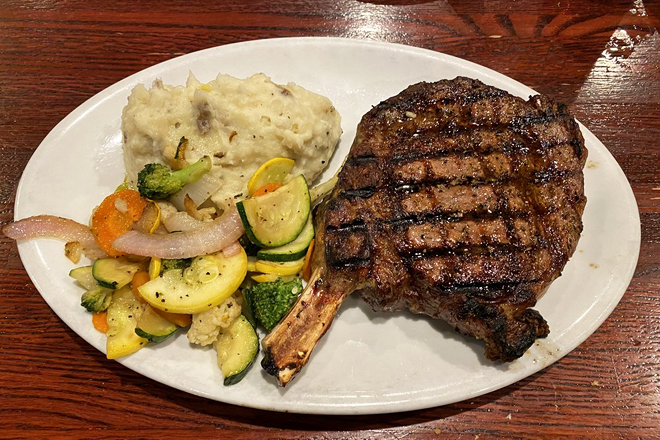 Texas Land & Cattle Steak House