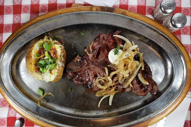 The Horseshoe Grill
