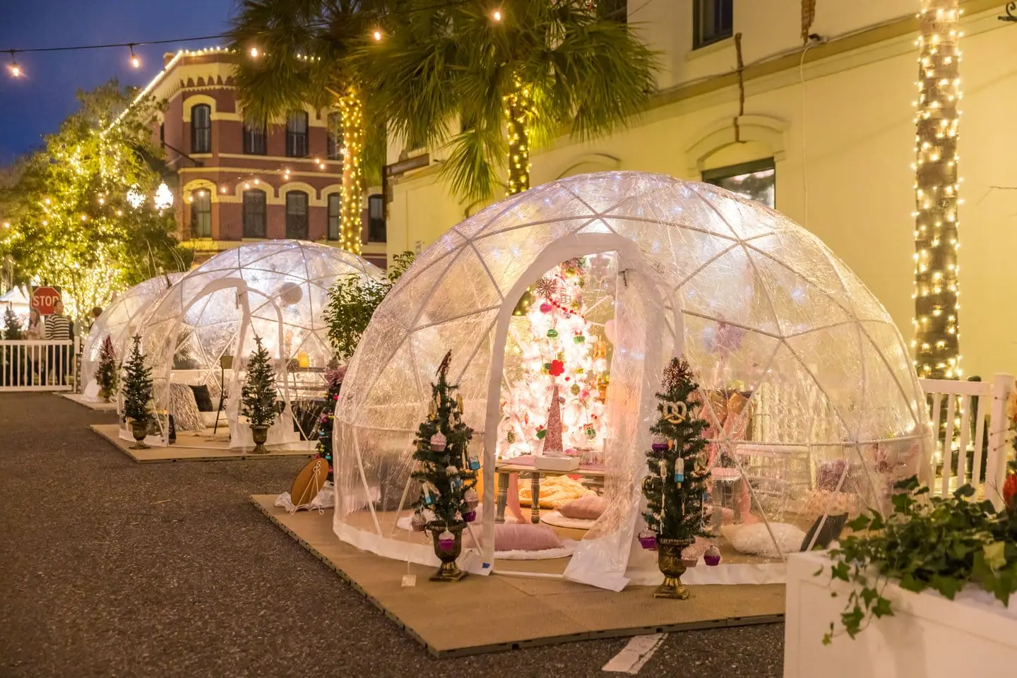 The festive Snow Globe on Amelia Island