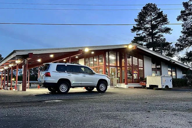 Village Motor Lodge