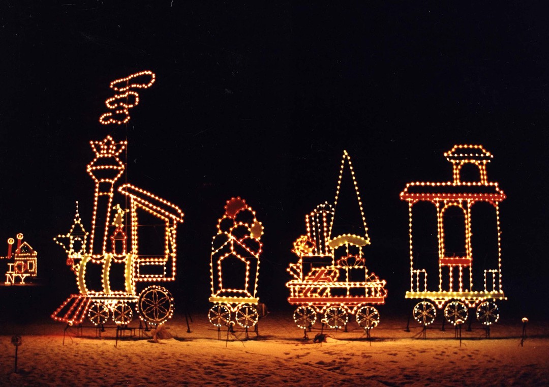 a delightful sight at the holiday lights drivethru