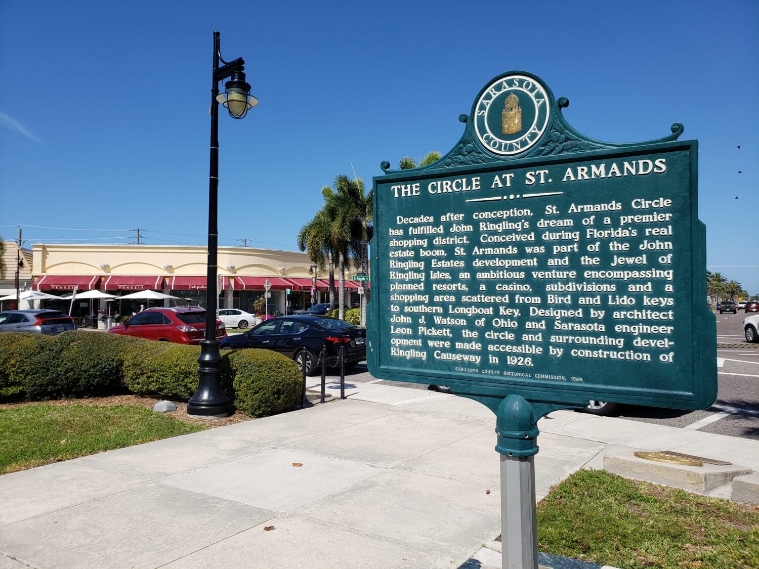 a historical landmark set at one of the entrance of st armands circle