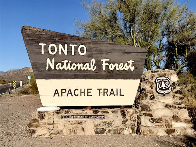 apache trail 1
