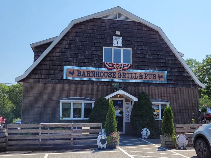 barnhouse grill and pub 1
