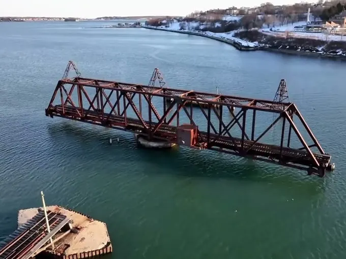 bridge to nowhere 3