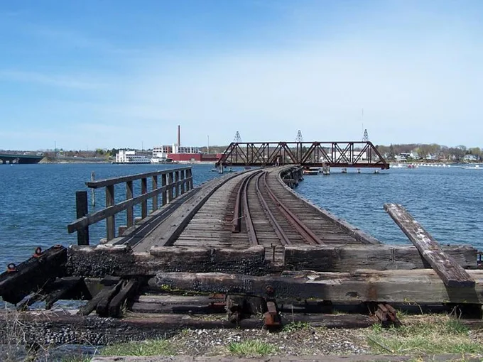 bridge to nowhere 6