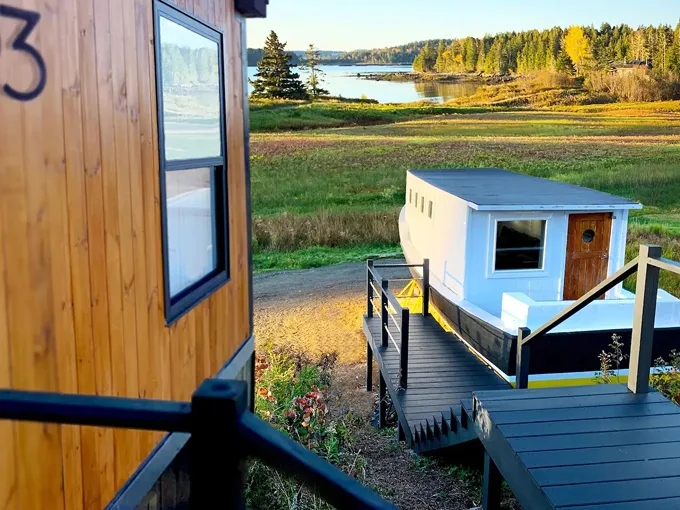 dock house 3