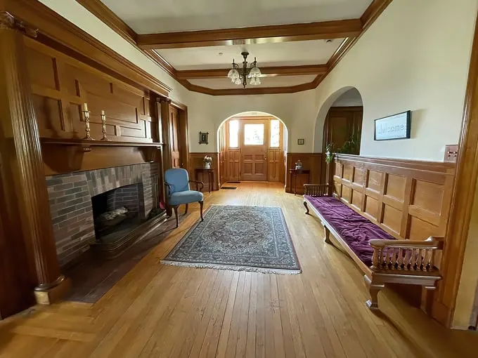 governors house 8