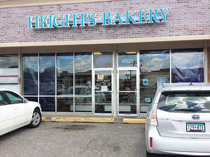 heights bakery 1