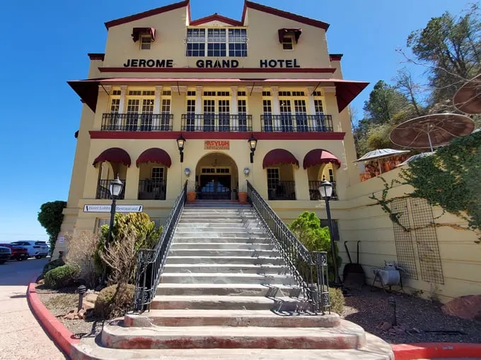jerome grand hotel 1