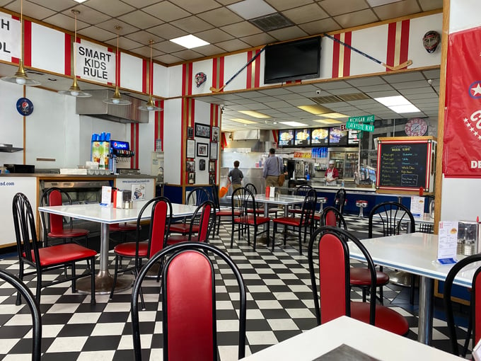 Lafayette Coney Island 3