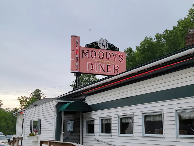 moodys diner 1