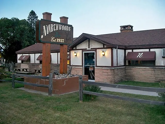 northwoods supper club 9