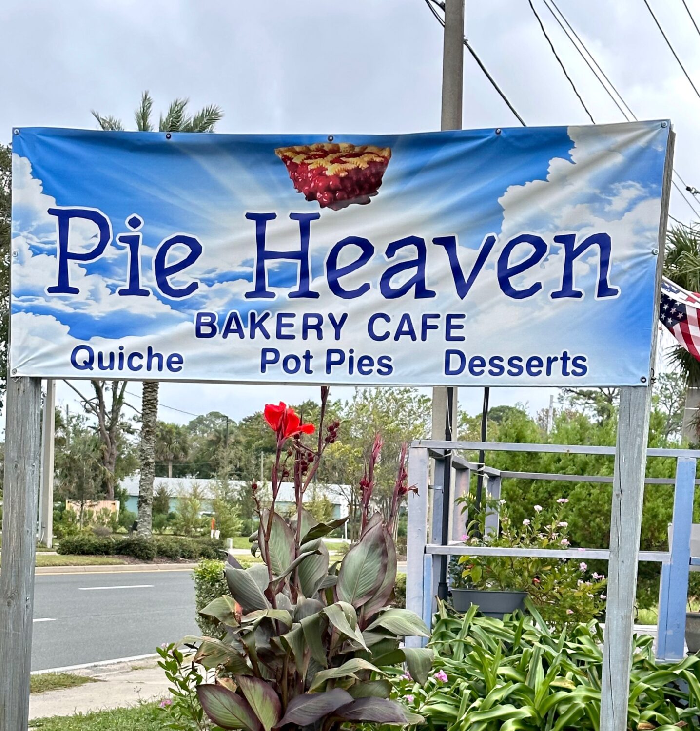 pie haven signage in front of the cafe