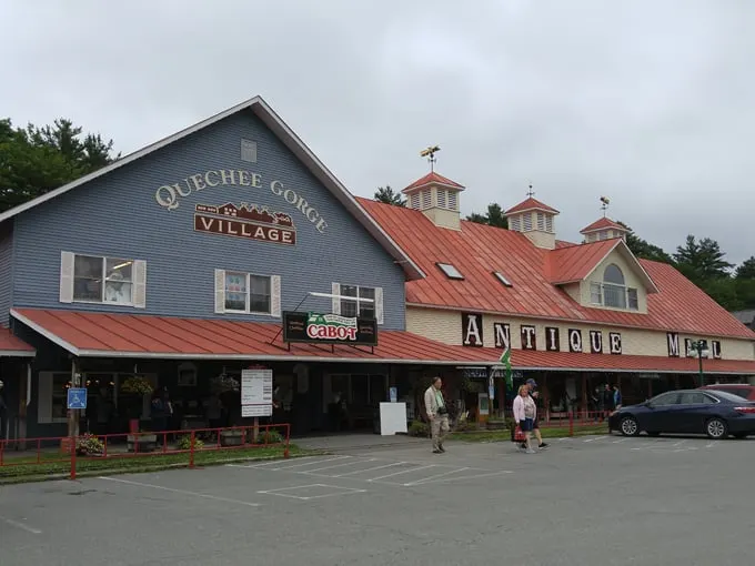 quechee gorge village 1