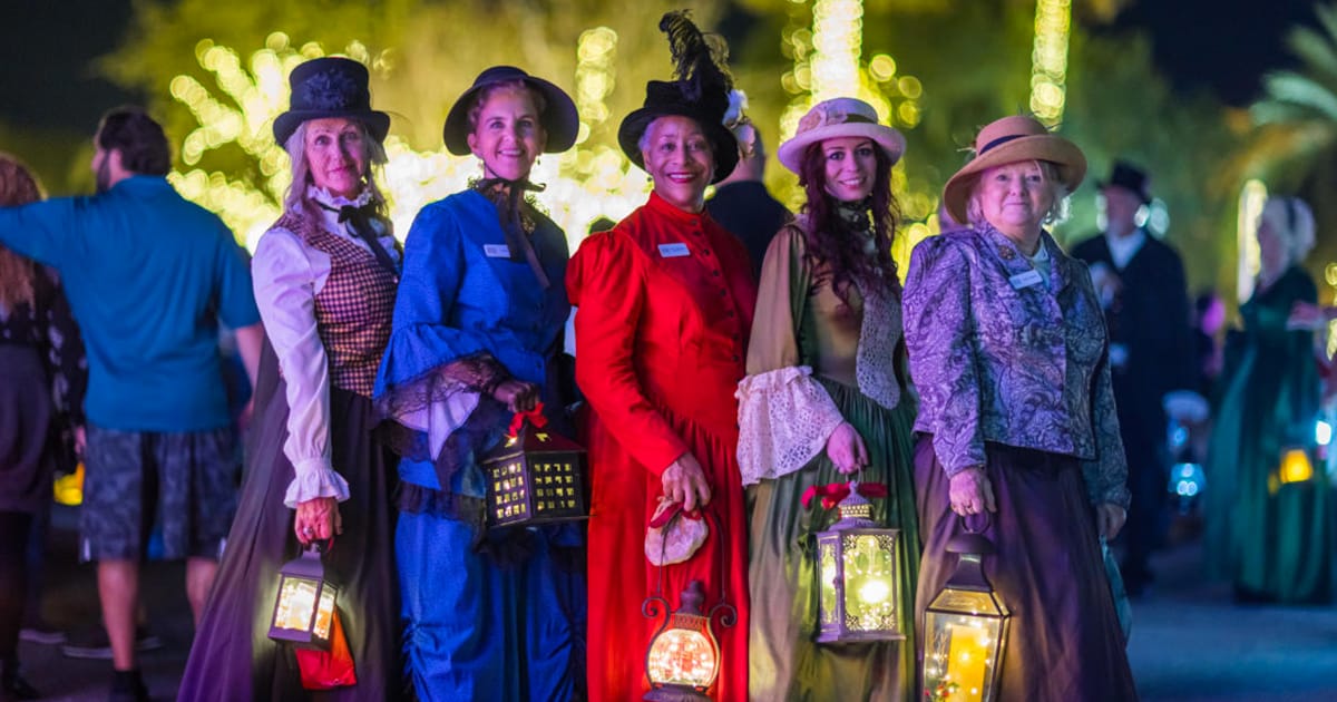 the amelia island locals dressed in victorian costumes