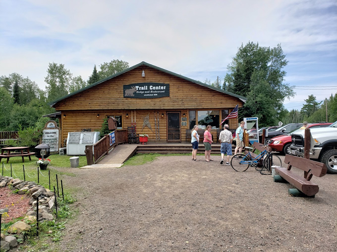 Trail Center Lodge 2