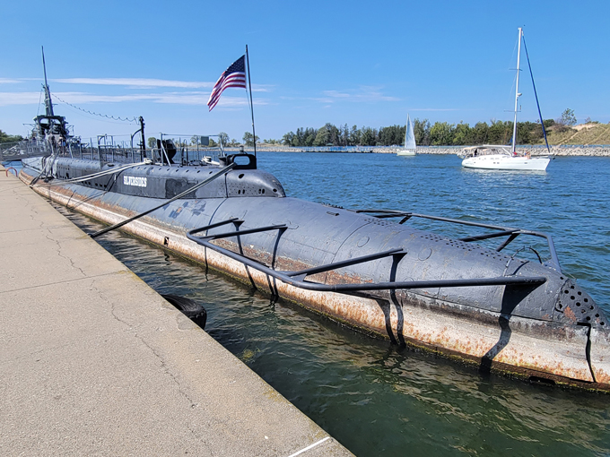 uss silversides submarine museum 7