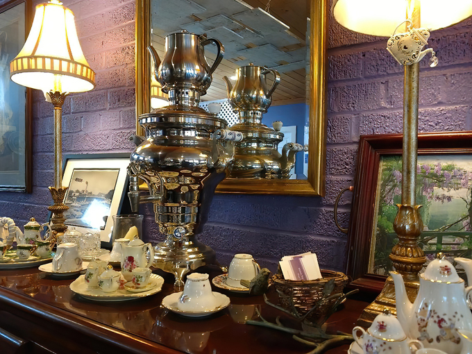 wisteria twig tea room and cafe 3