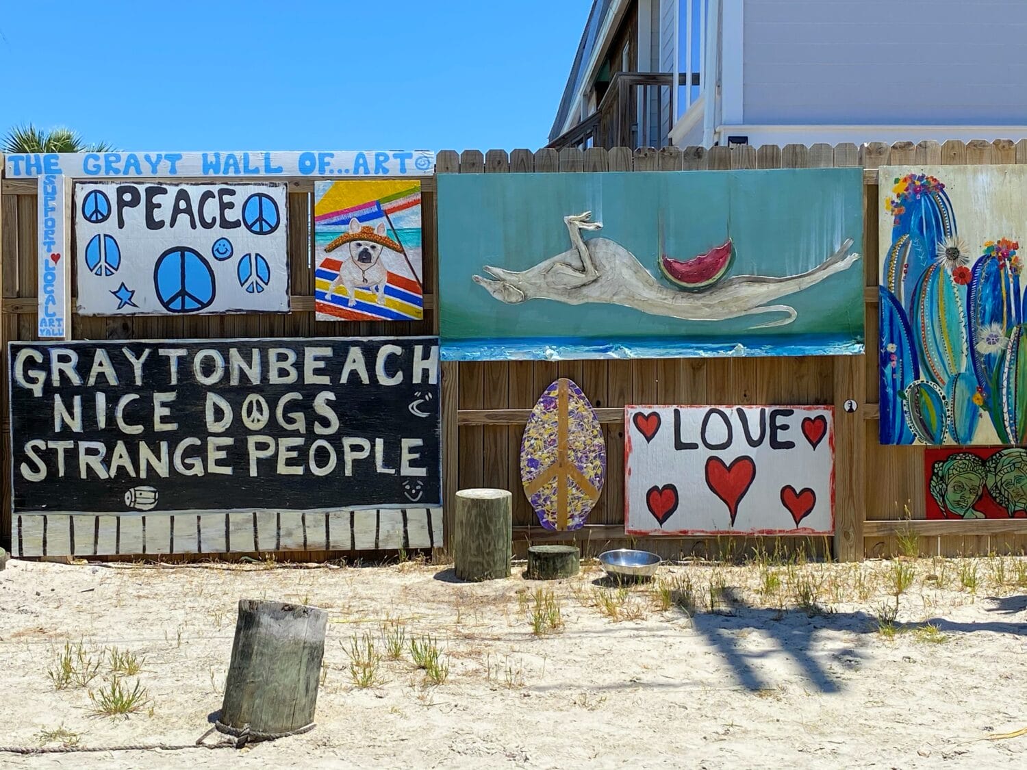 A quirky mural at Grayton Beach