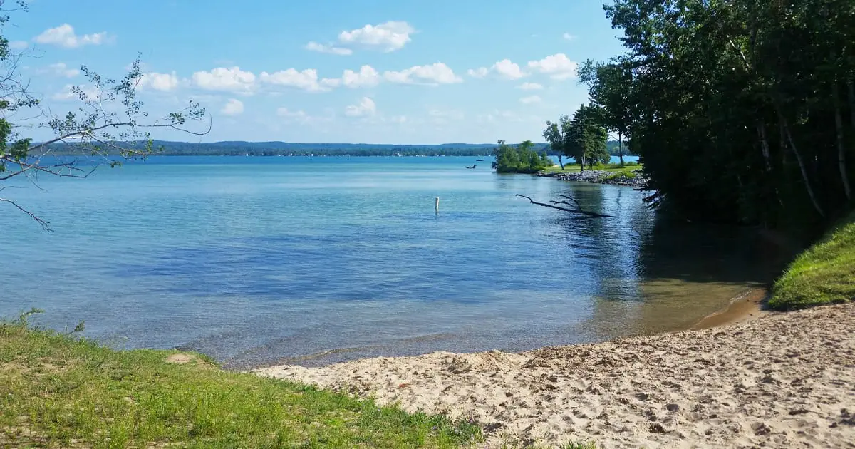 crystal clear lake michigan ftr