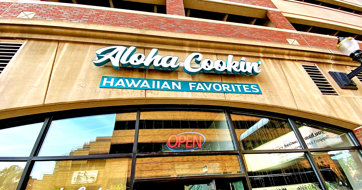 hawaiian restaurant in michigan ftr