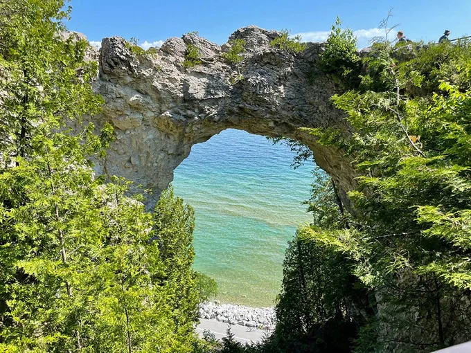arch rock 1