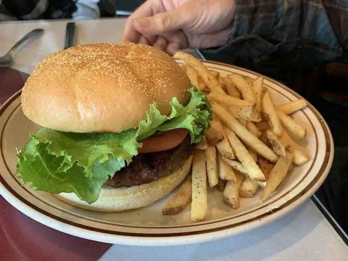 bernies restaurant 8