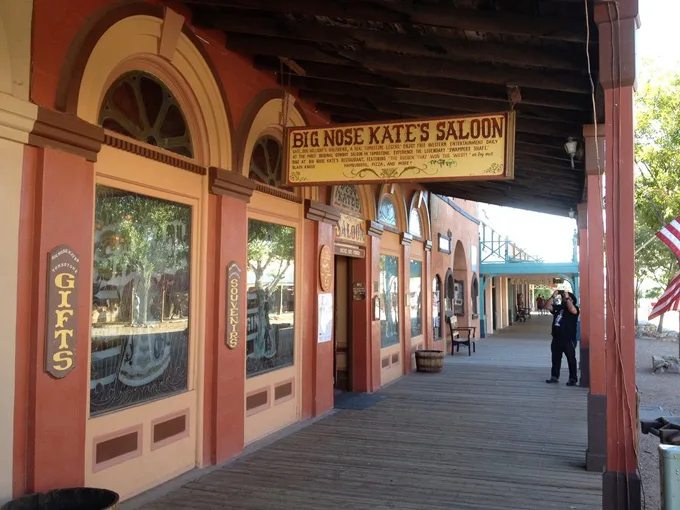 big nose kates saloon 2
