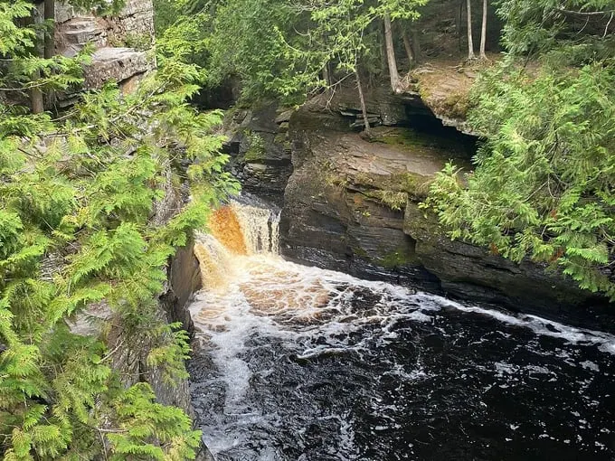 canyon falls 3