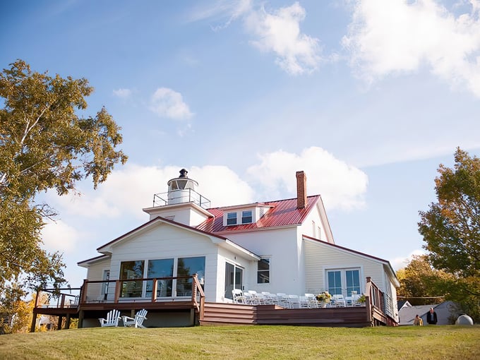 eagle river lighthouse 1