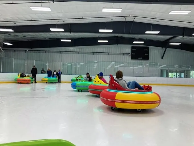 garden ice arena 3