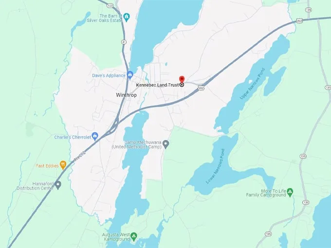 Hallowell's Vaughan Woods Trailhead 10 Map