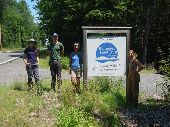 Hallowell's Vaughan Woods Trailhead 3