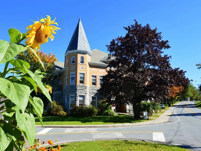 haskell free library and opera house 4