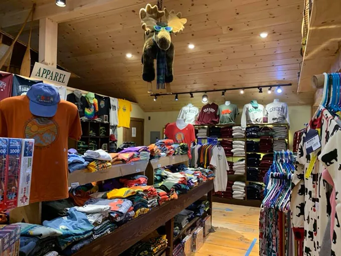 hogback mountain country store 7