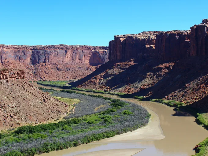 labyrinth canyon 1
